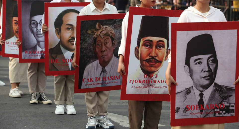 Sejarah Hari Pahlawan Indonesia - INTRA62.COM